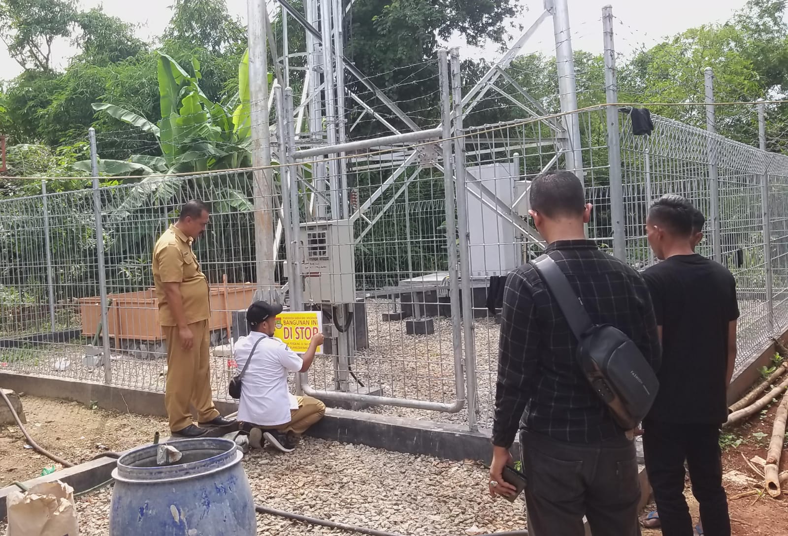 Diduga Belum Miliki Kelengkapan Izin, Tower BTS Milik PT CMI di Desa ...